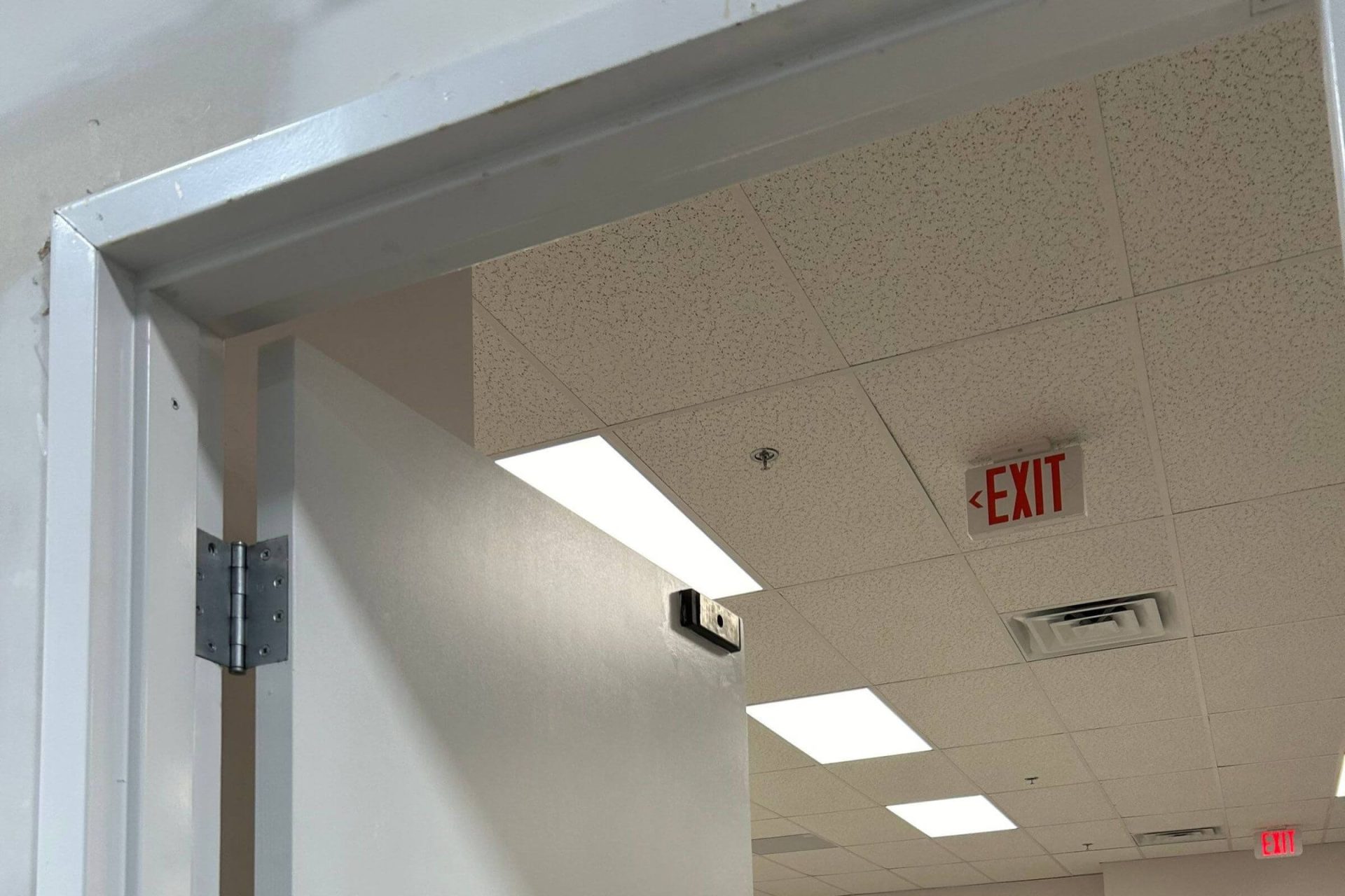 Door Access Control: 7 Ways It's Mandatory for Film Sets